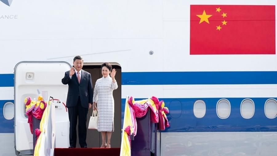 Xi Jinping zum APEC-Treffen und Thailand-Besuch in Bangkok eingetroffen