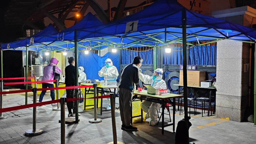 Matični deo Kine: 4.318 potvrđenih slučajeva kovida-19