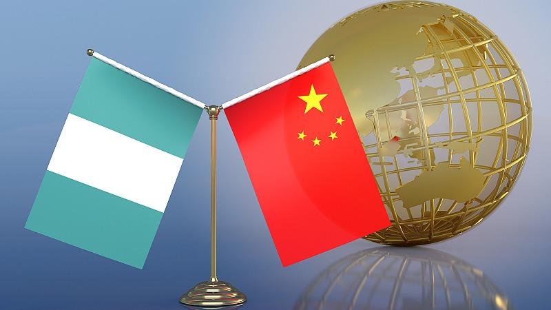 Zvláštní vyslanec čínského prezidenta Xi Jinpinga Peng Qinghua se ...