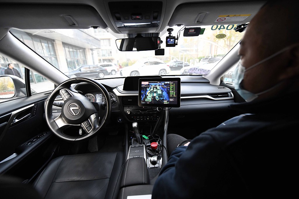 Kina në krye të zhvillimit, duke nxjerrë në treg taksitë pa shoferë