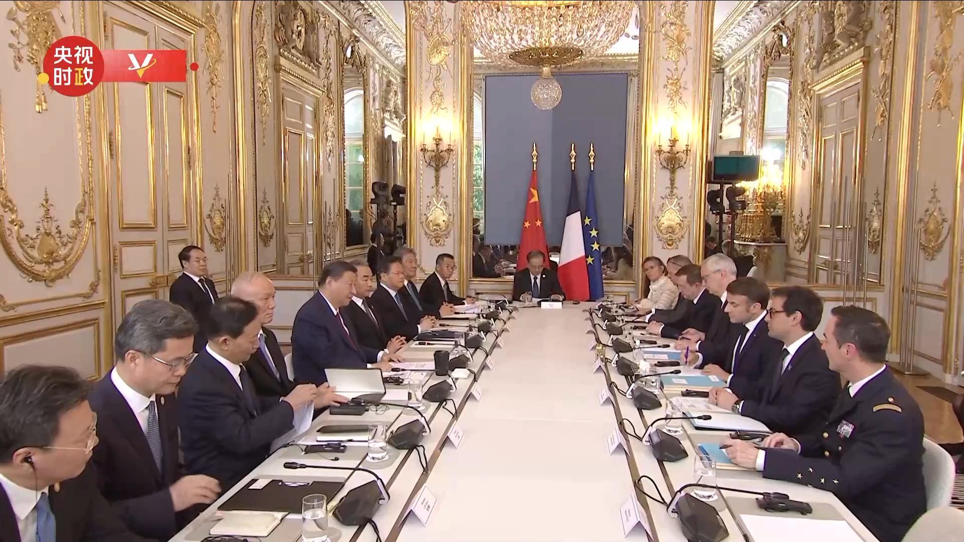 Xi Jinping razgovarao sa svojim francuskim kolegom Emmanuelom Macronom